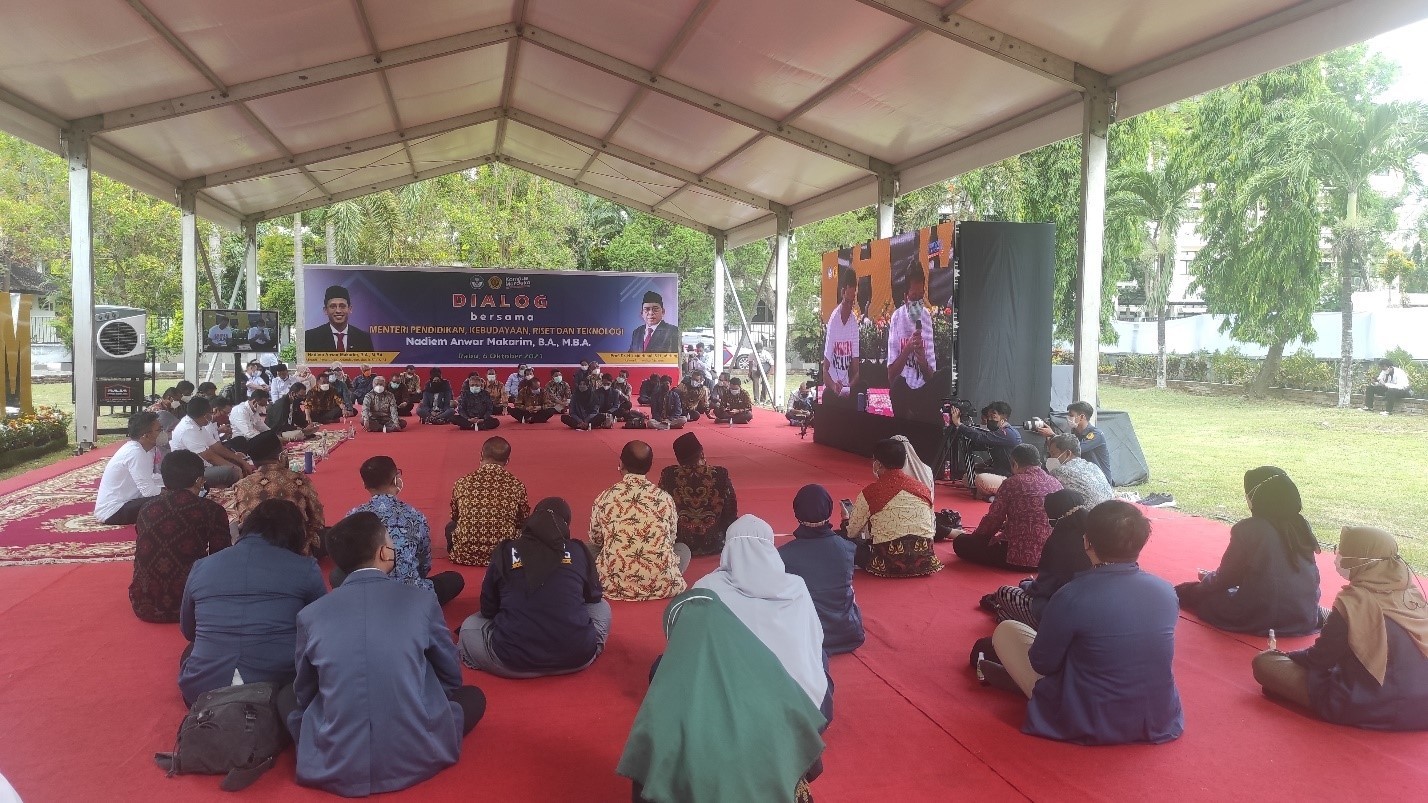 PROGRAM MERDEKA BELAJAR-KAMPUS MERDEKA (MBKM) : UPAYA KEMDIKBUDRISTEK ...